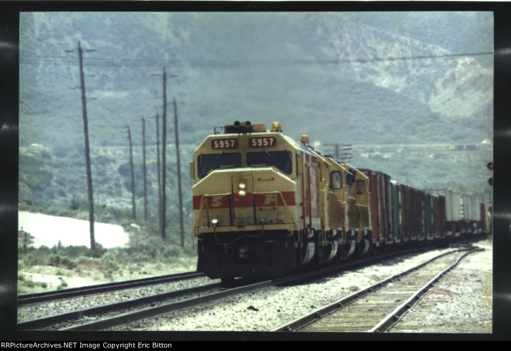 ATSF 5957 and 5813